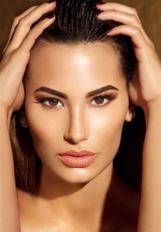 Why Victoria Simone Should Be Our Next Kitana – Kamidogu